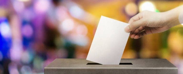 What are Smart Contracts: The Ultimate Guide for Beginners · Blocklr